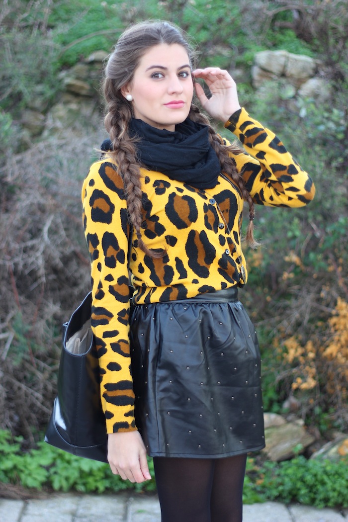 Yellow leopard print