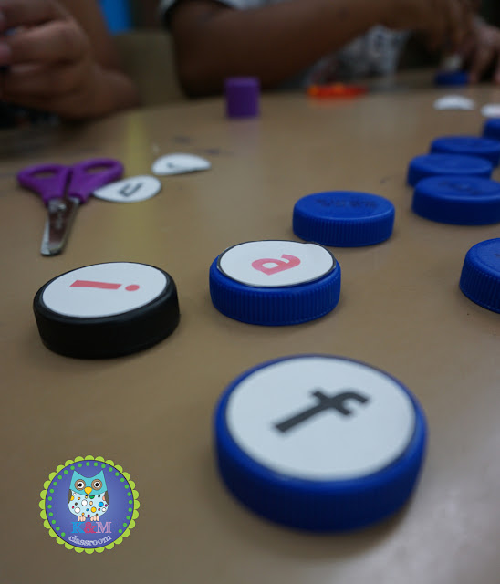 KM Classroom: FREE Bottle Cap Alphabet
