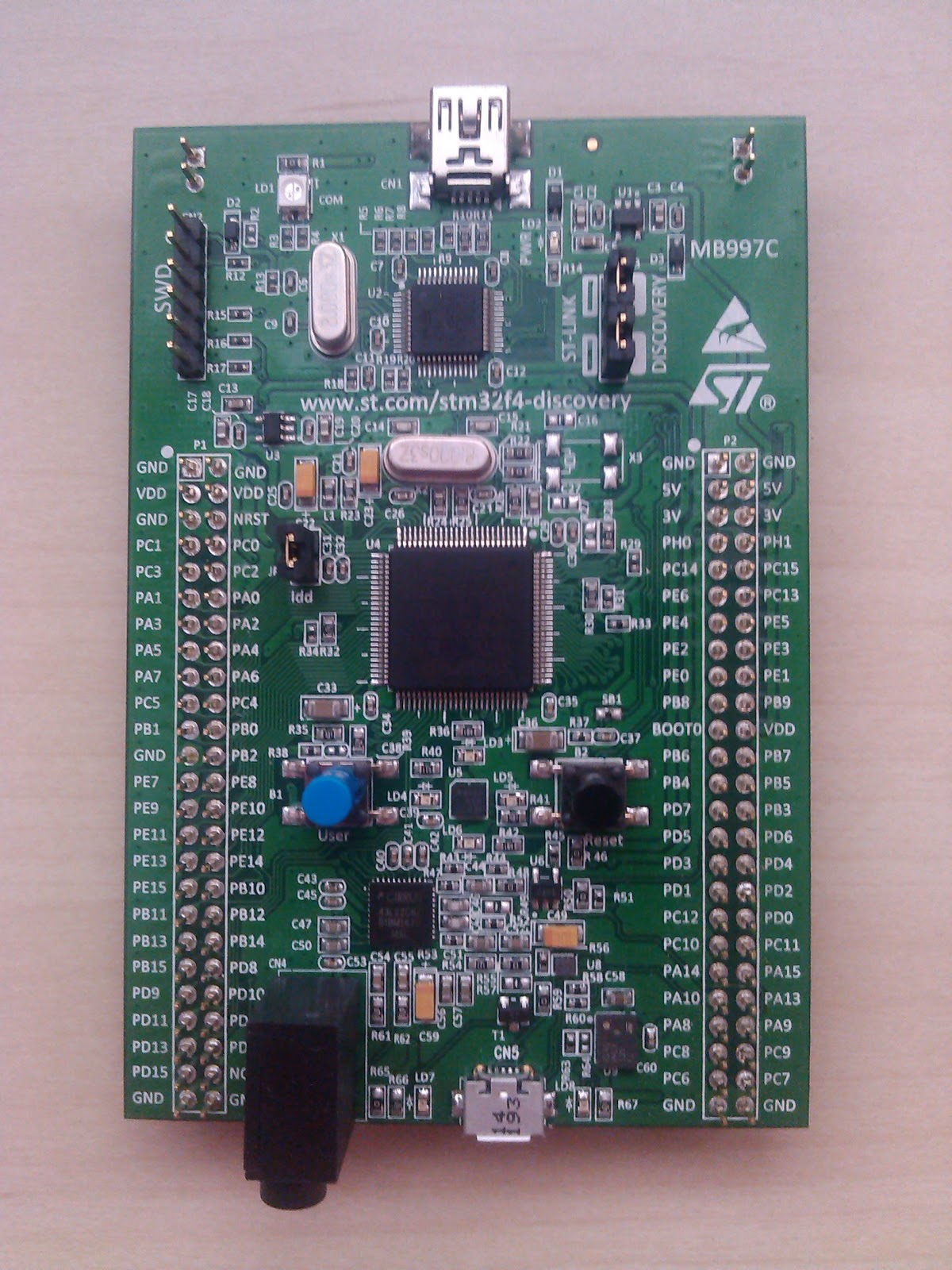 Electrónica: STM32F4 Discovery