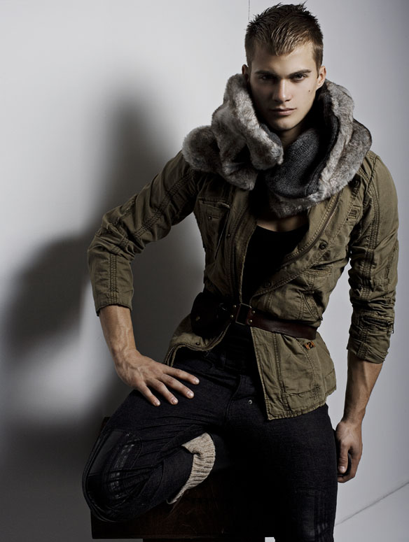 esteticmen 5: Seth Kuhlman