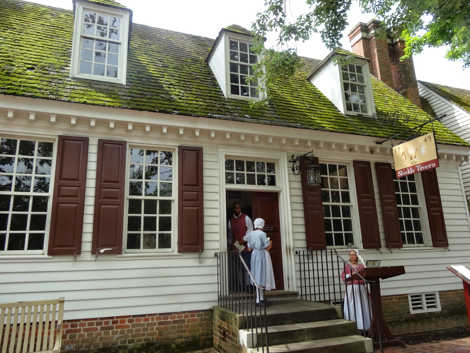 Cookie's Culinary Adventures: Shield's Tavern, Colonial Williamsburg ...