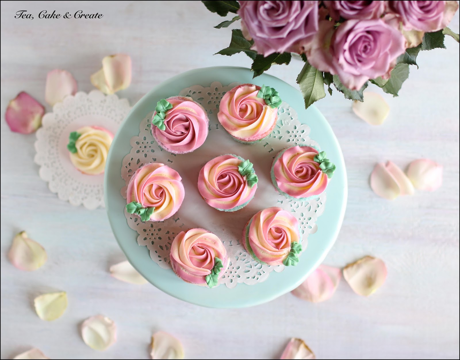 Tea, Cake & Create: Spring Themed Mini-Cakes