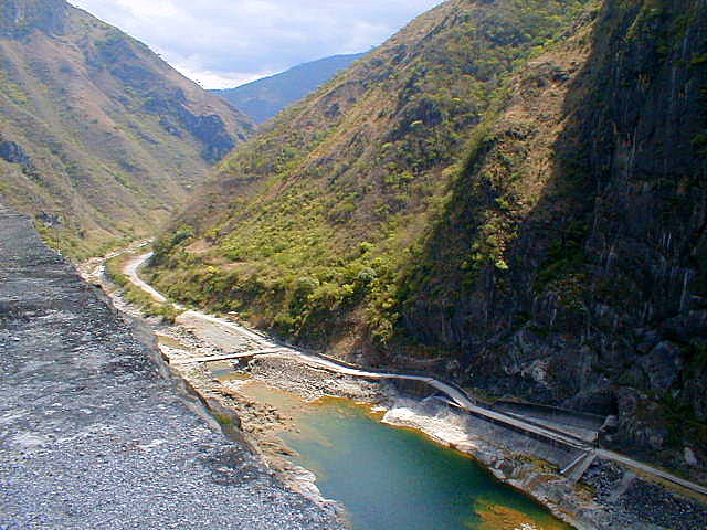 La tierra del durazno: Embalse de Chixoy