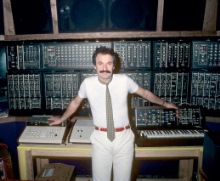 Interview with Award-Winning 'Top Gun' Soundtrack Songwriter Tom Whitlock