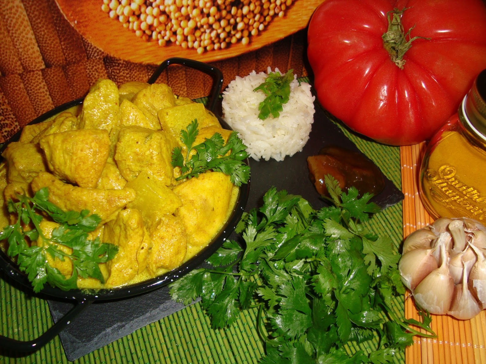 O Tempero da Nesita: Caril de frango com ananás