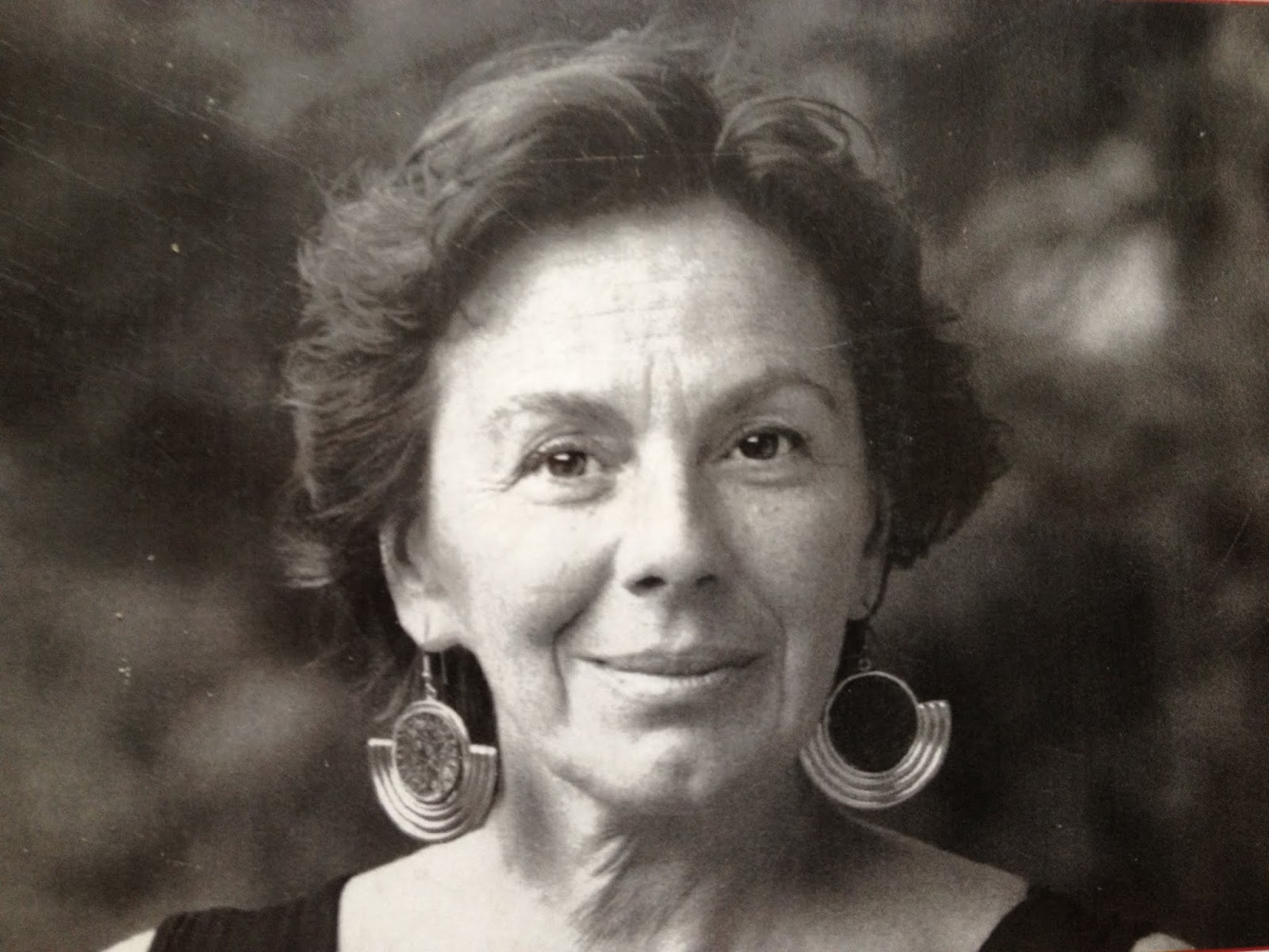 DE PARTE DE LA PRINCESA MUERTA