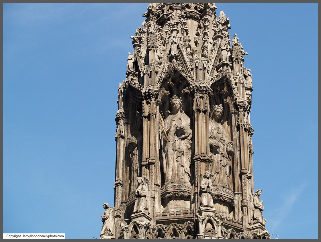 London Daily Photo: Why was Eleanor Cross?