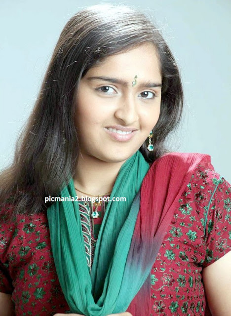 Cinegallery Sanusha Hot Photos And Pictures