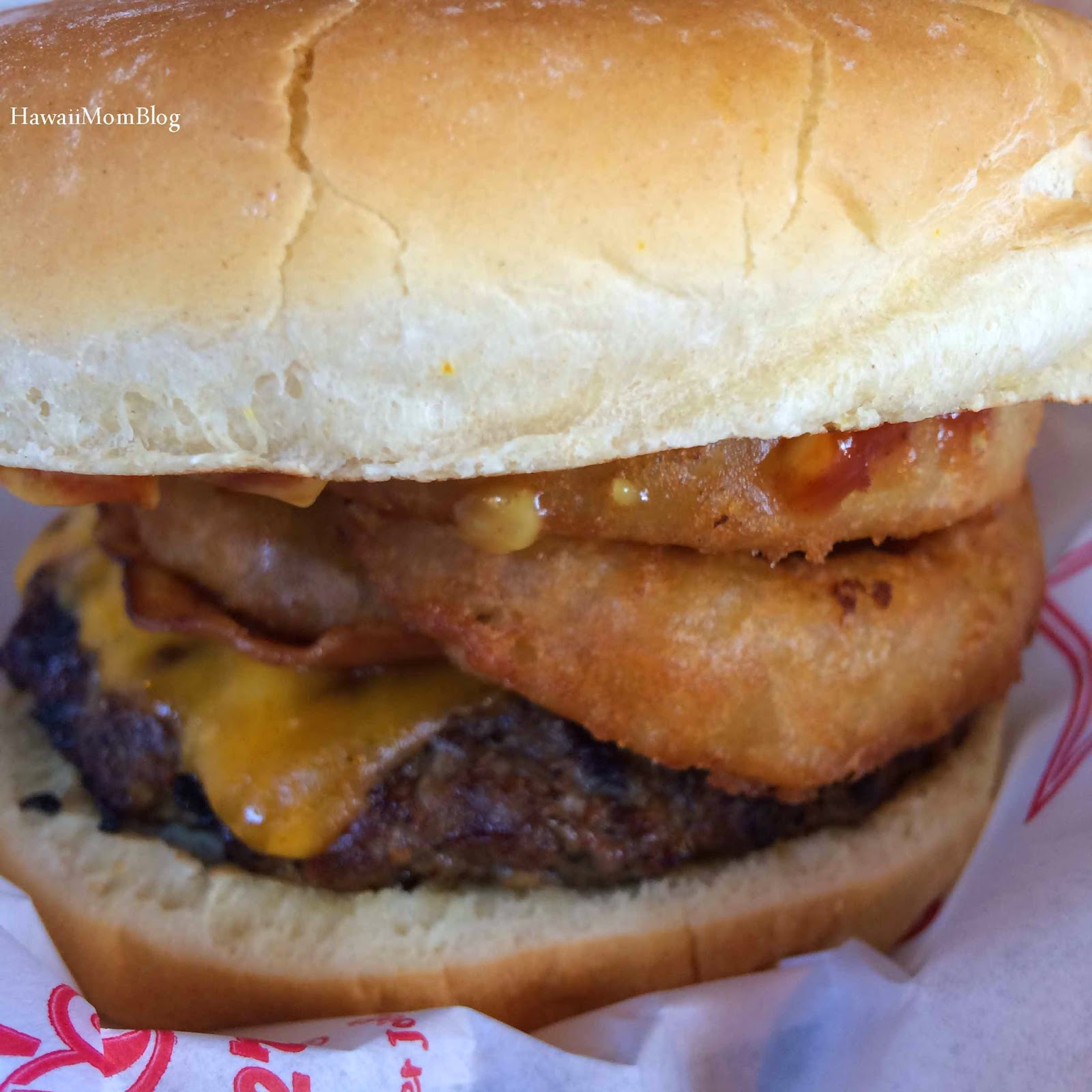 Hawaii Mom Blog: Teddy's Bigger Burgers - A New Addition to Haleiwa