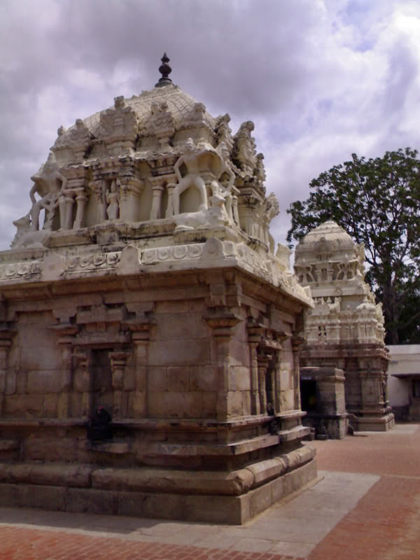 R. Prabhu's Notes: Historical Thirumurugan Poondi