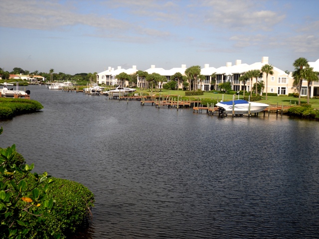 Admirals Cove Jupiter Florida: Admirals Cove and Jonathan's Landing ...