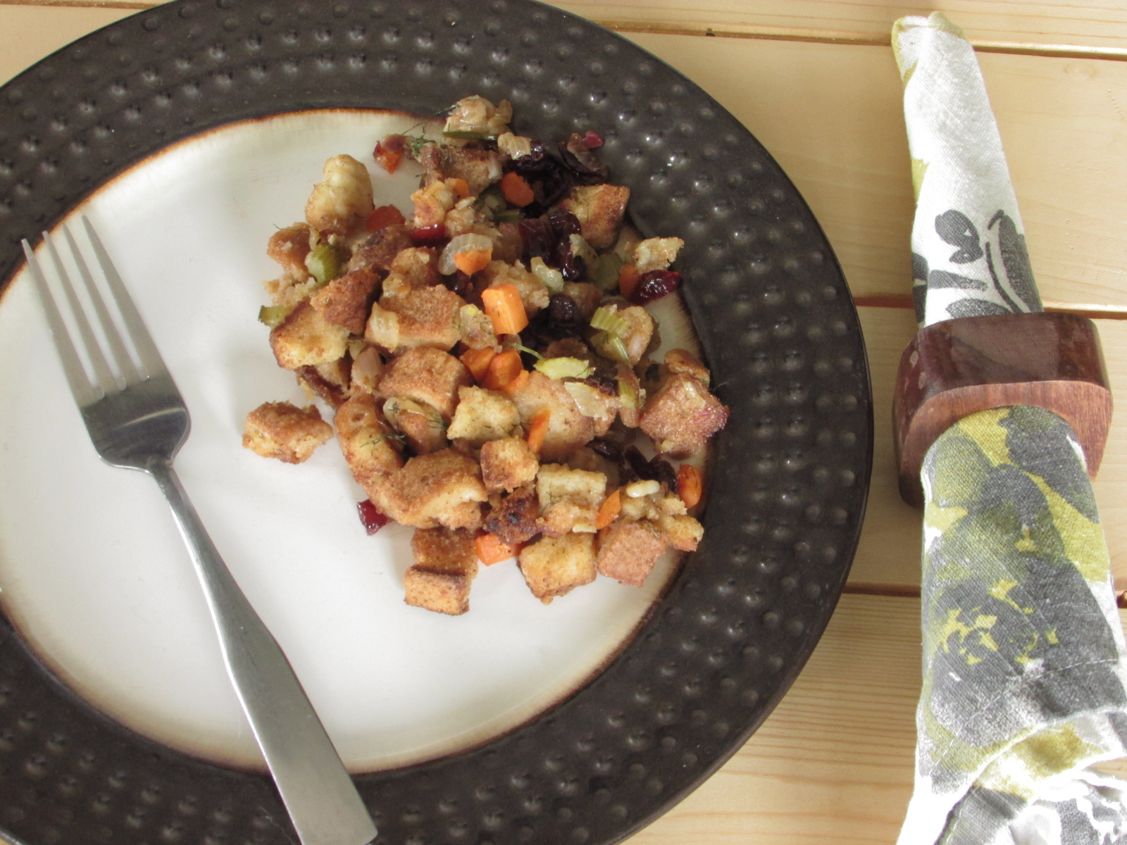 HAPPY CANADIAN THANKSGIVING: MY FAVOURITE EASY GLUTEN FREE STUFFING RECIPE