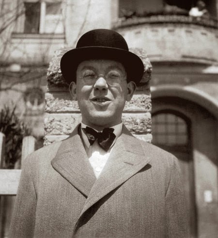 Typography Through The Ages: Jan Tschichold - Swiss Graphic Design