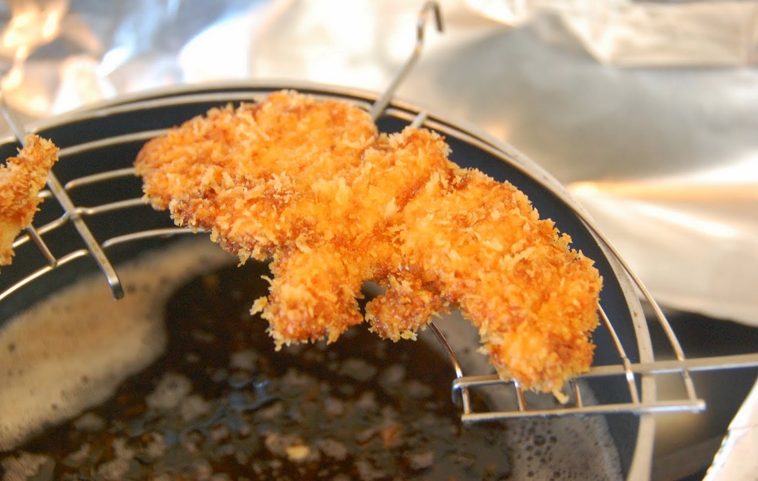 Chicken Katsu Recipe, a Japanese Crispy Fried Chicken | Recipes Tab