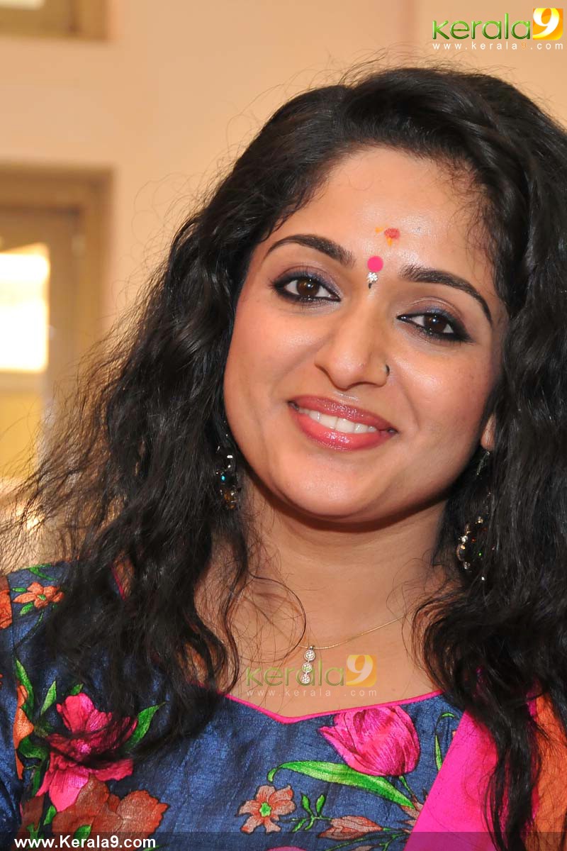 Kavya Madhavan ~ Complete Wiki & Biography with Photos | Videos