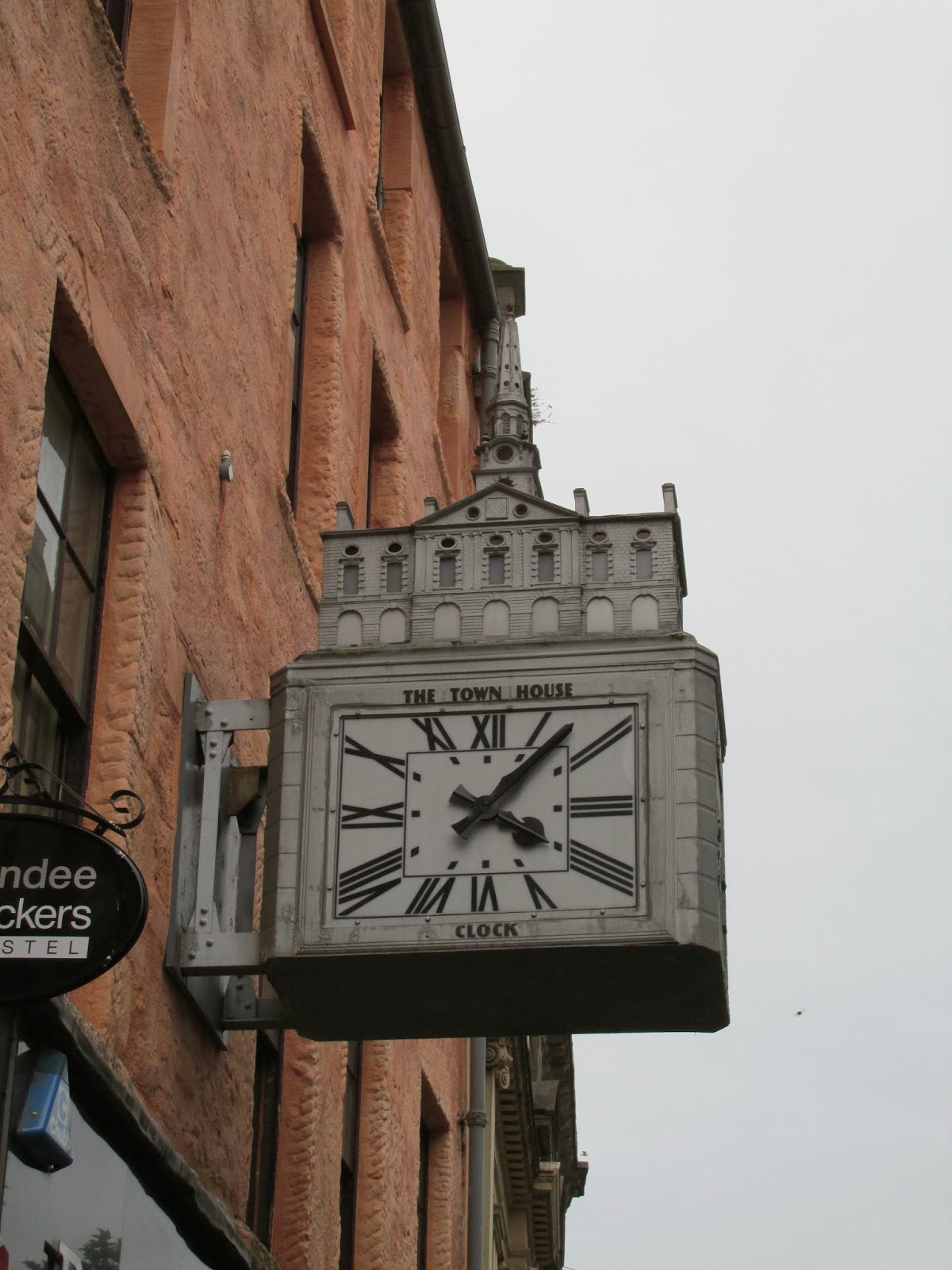 Dundee Photos - City of Discovery: The Town House Clock Dundee