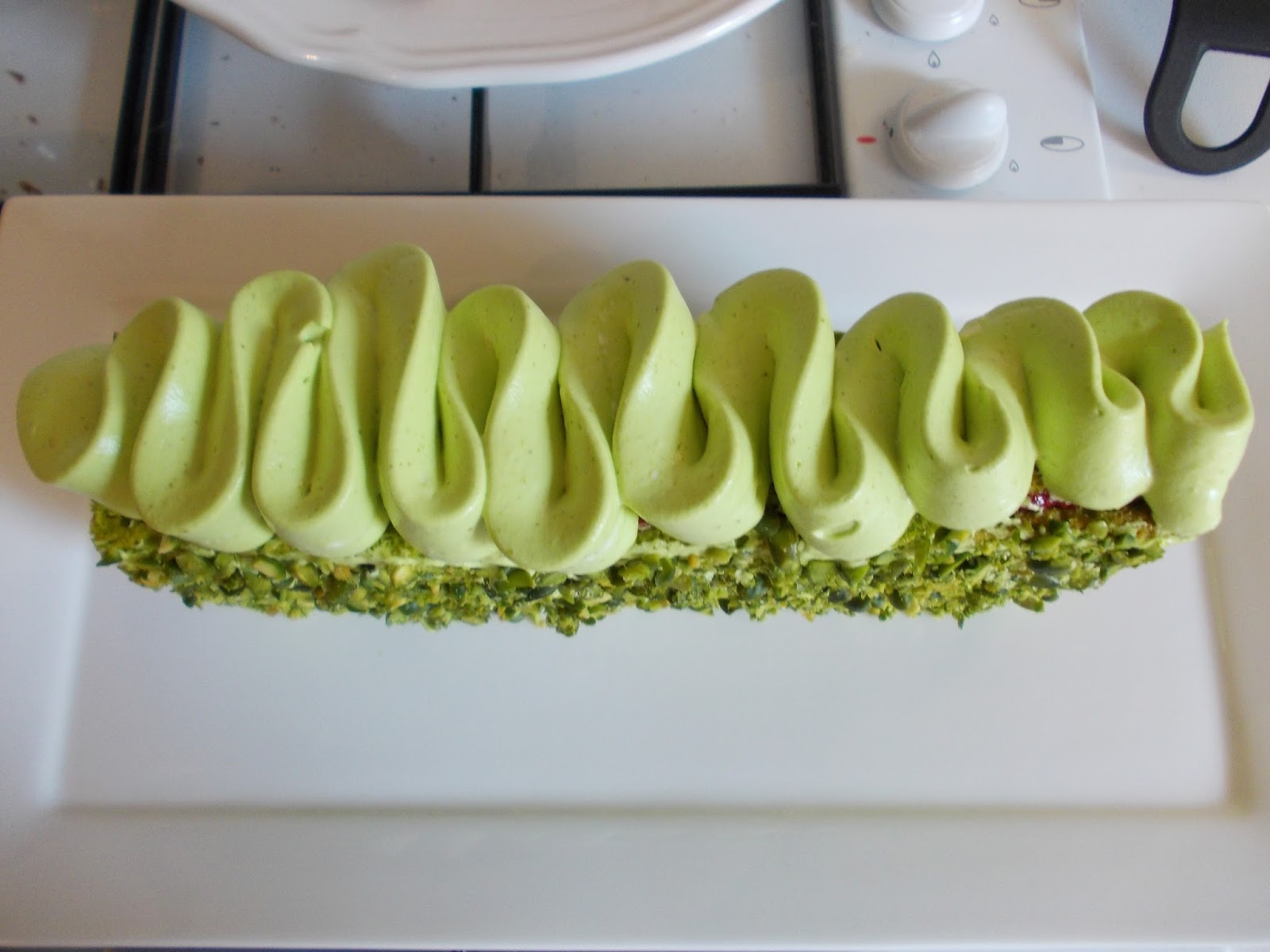 Chachou à la crème: Cake pistache framboise