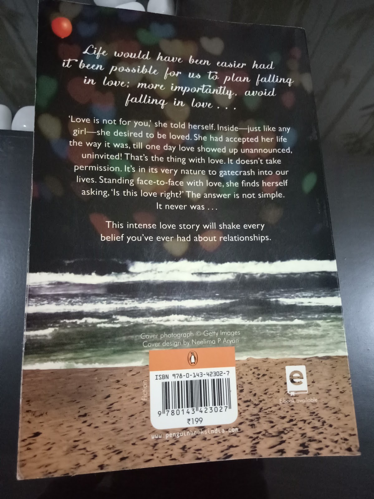 Shwet: Book Review "This love that feels right" by Ravinder Singh