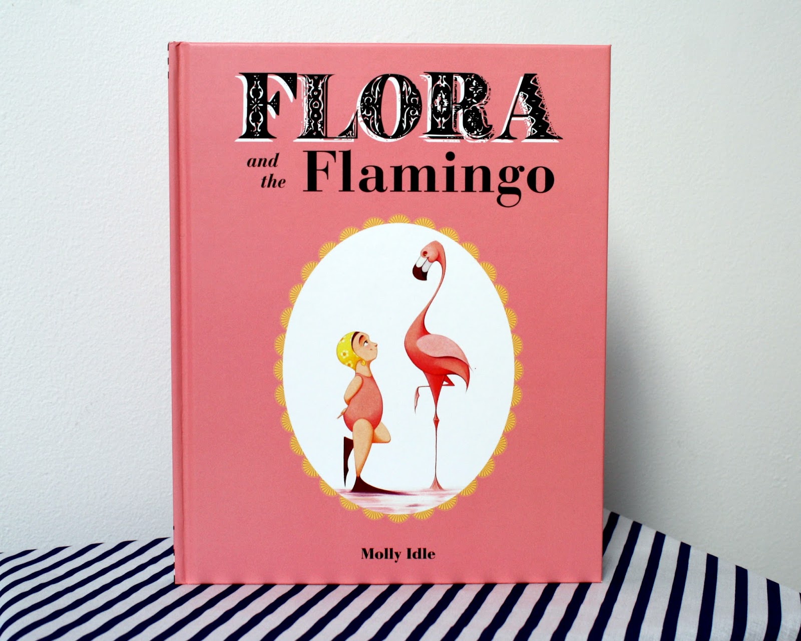 Molly Idle: Flora and the Flamingo