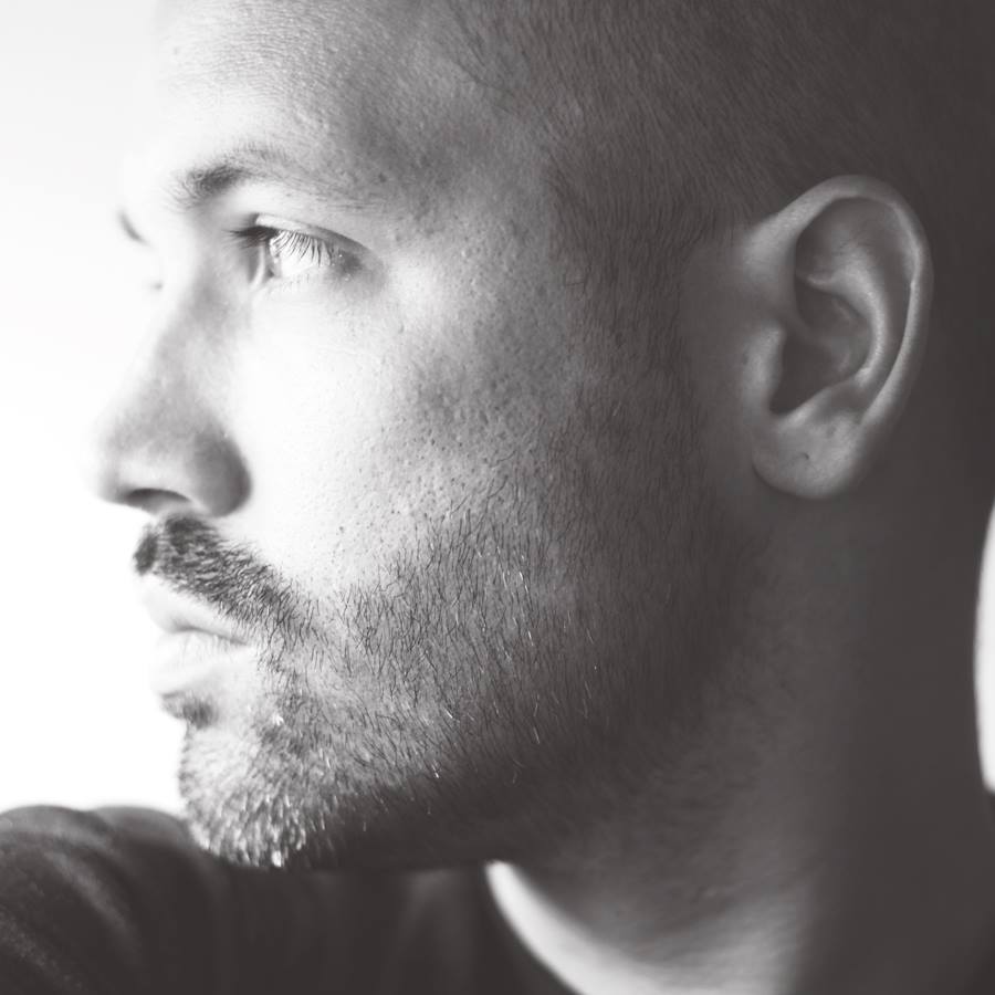 Indie Obsessive: “Build It Better” by Aron Wright – A Song Review