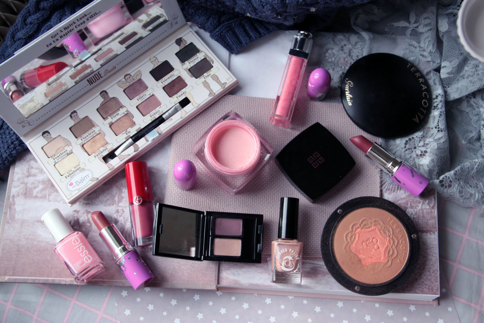 Pretty Little Beauty Book