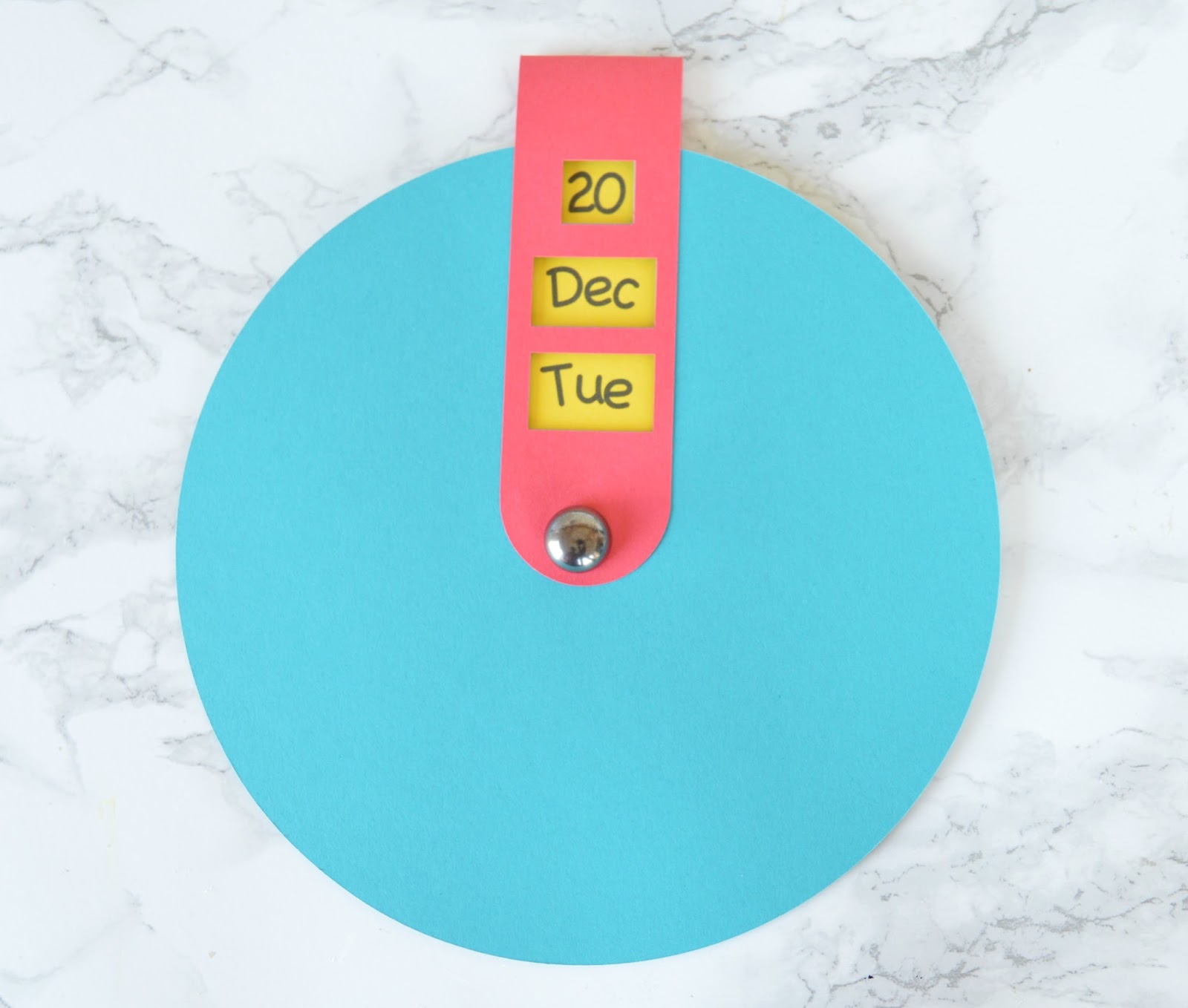Vikalpah: DIY round Perpetual Calendar with free printable template ...