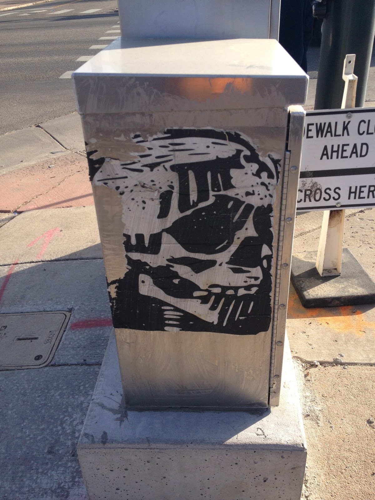 Colfax Avenue: Skull Box