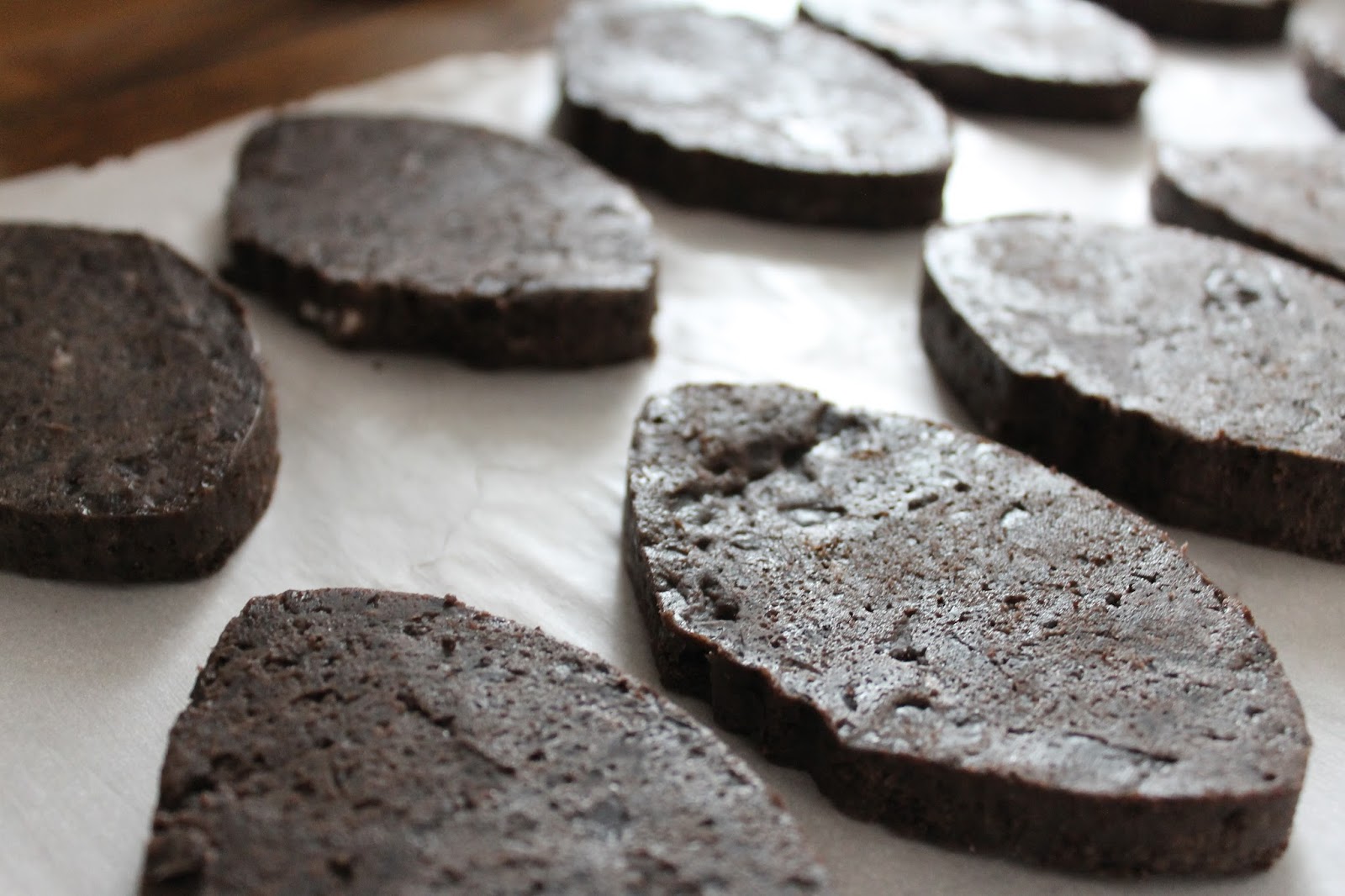 Wonderfully Made: Oreo {Foot}balls!!!