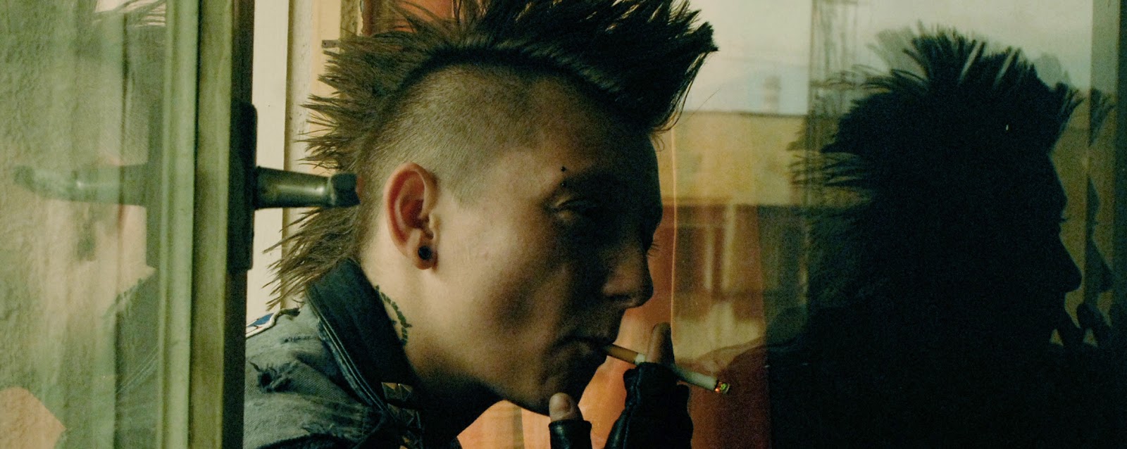 Cine búlgaro | Críticas: Love.net & Shelter