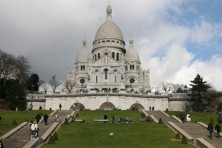 Sacre Coeur Basilica | Paris, France | Travel And Tourism