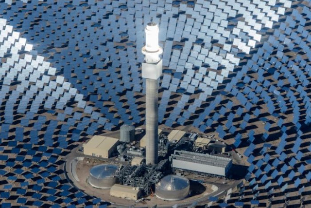 the world's biggest single-tower solar thermal power plant is now in ...