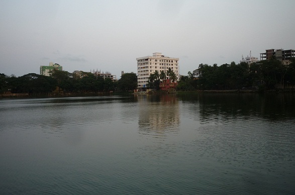 Homna - Comilla: Dhormo Sagor and Municipal Park | Comilla City