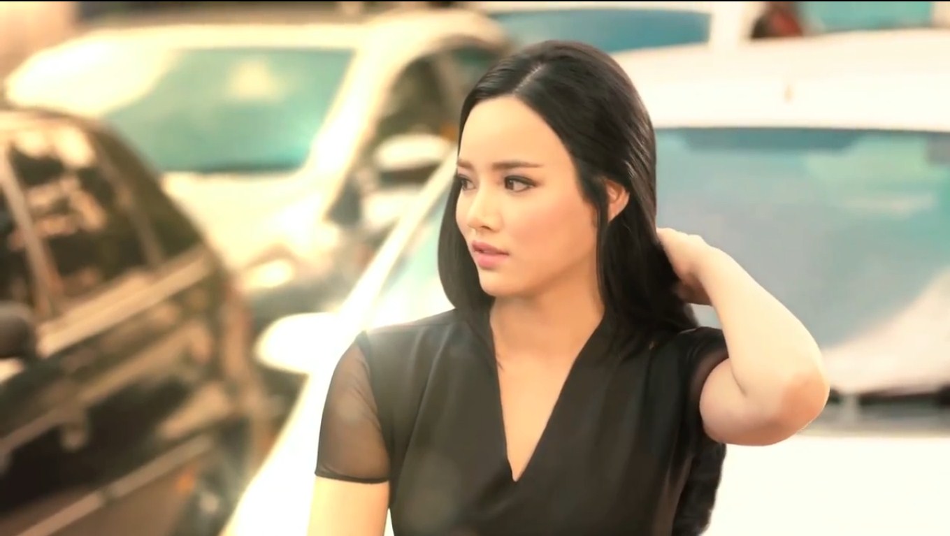 Model Iklan Shampo Clear Terbaru - Nichari Chokprajakchat - FELIXXUBSTOR