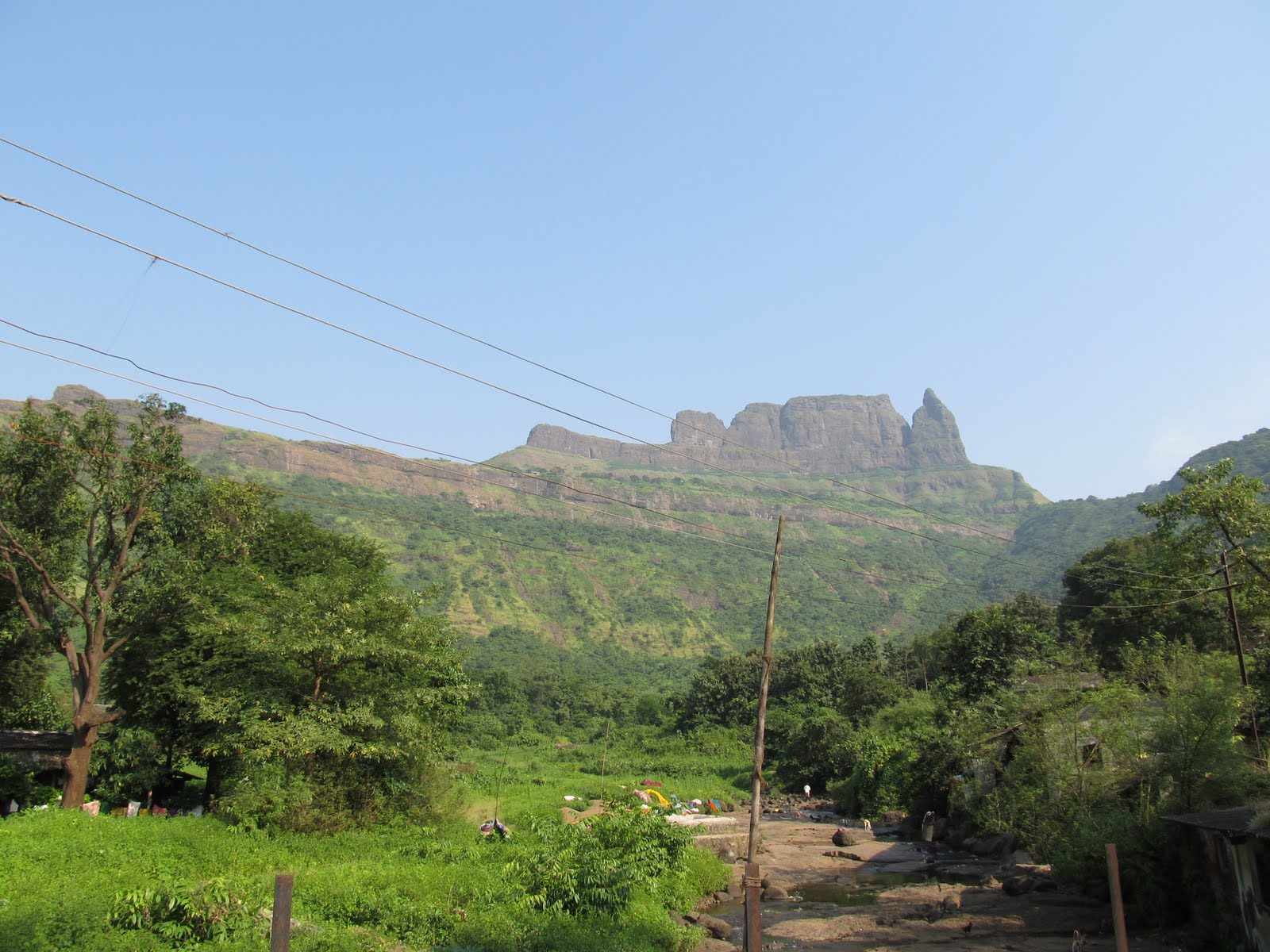 photos of trek trip: Haji Malang Gad (Kalyan)
