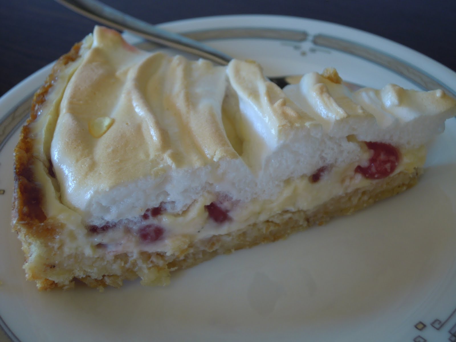 Pisarakook punaste sõstardega