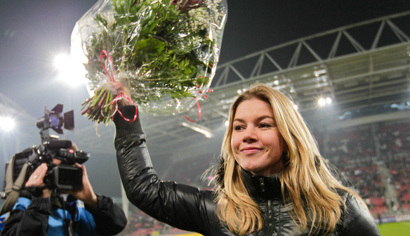 Anouk Hoogendijk Profile and Images | FOOTBALL STARS WALLPAPERS