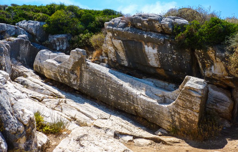 Καταγγειλτε blog: Οι 3… γίγαντες της Νάξου