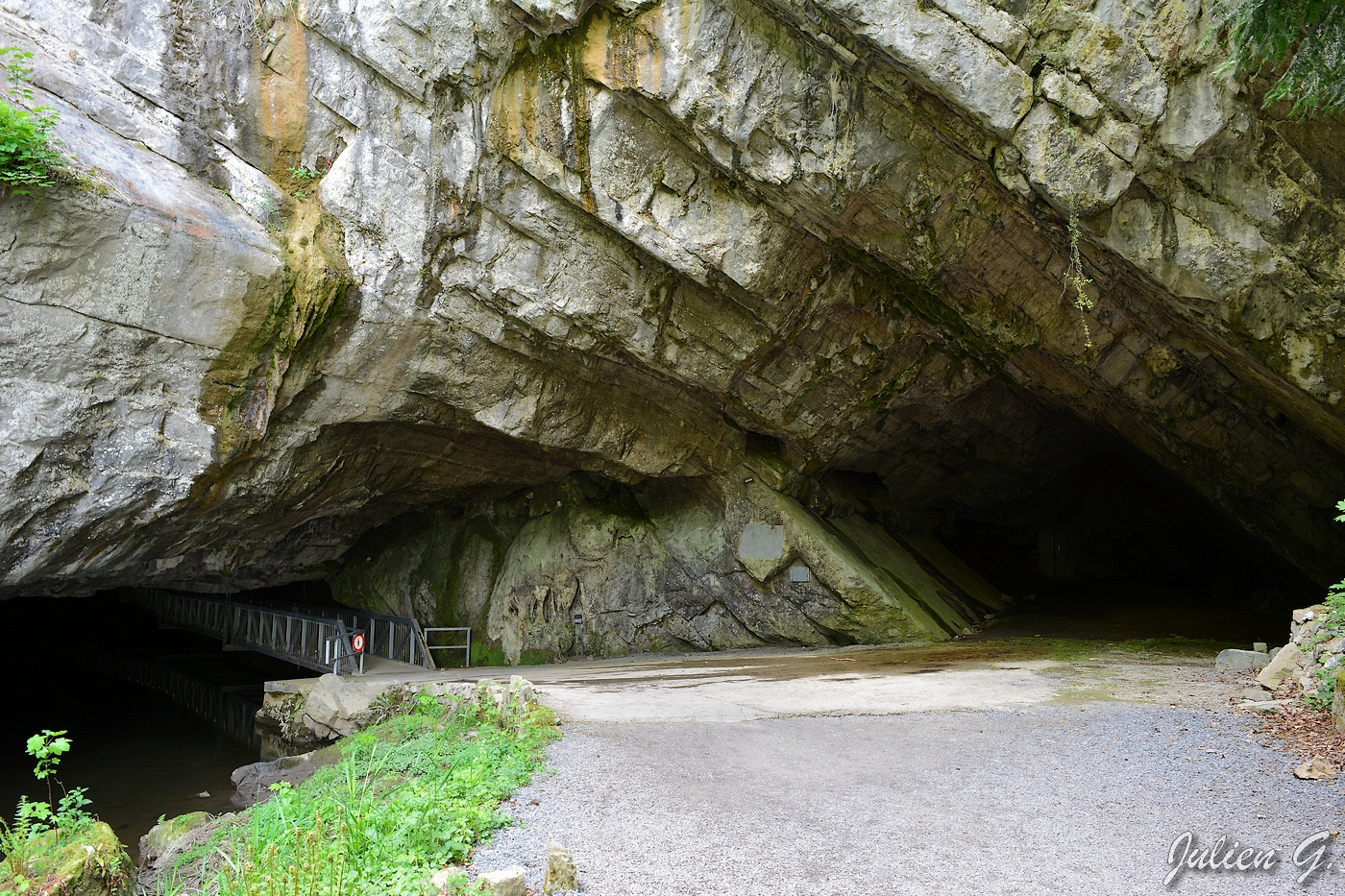 Coins du Monde: BELGIQUE - Wallonie - Les grottes de Han