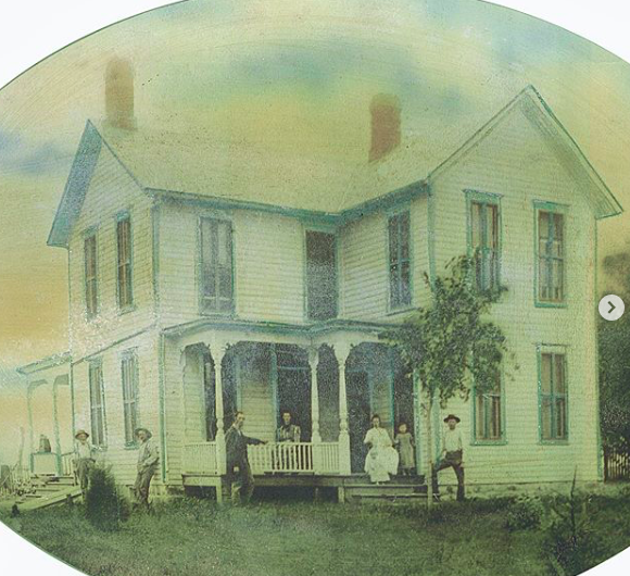 The Nall Farmhouse | A JSH Styling Project – Jenny Steffens Hobick