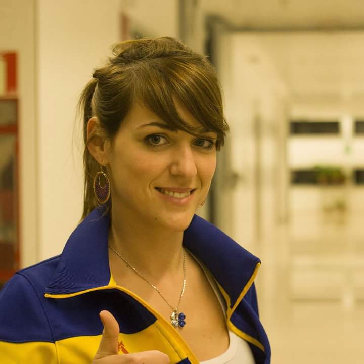 PIES PARA QUE OS QUIERO SI TENGO ALAS PARA VOLAR: EVA MORAL , NEVER ...