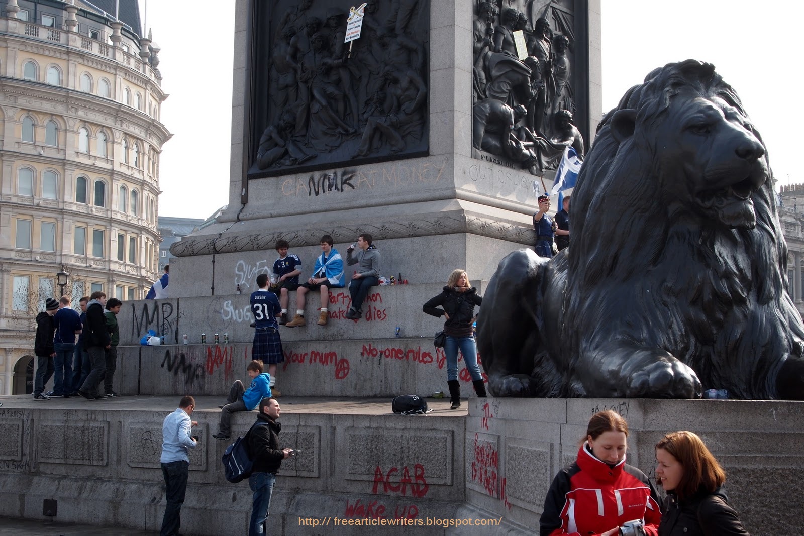 Free Articles: London city riots 2011 as seen in pictures