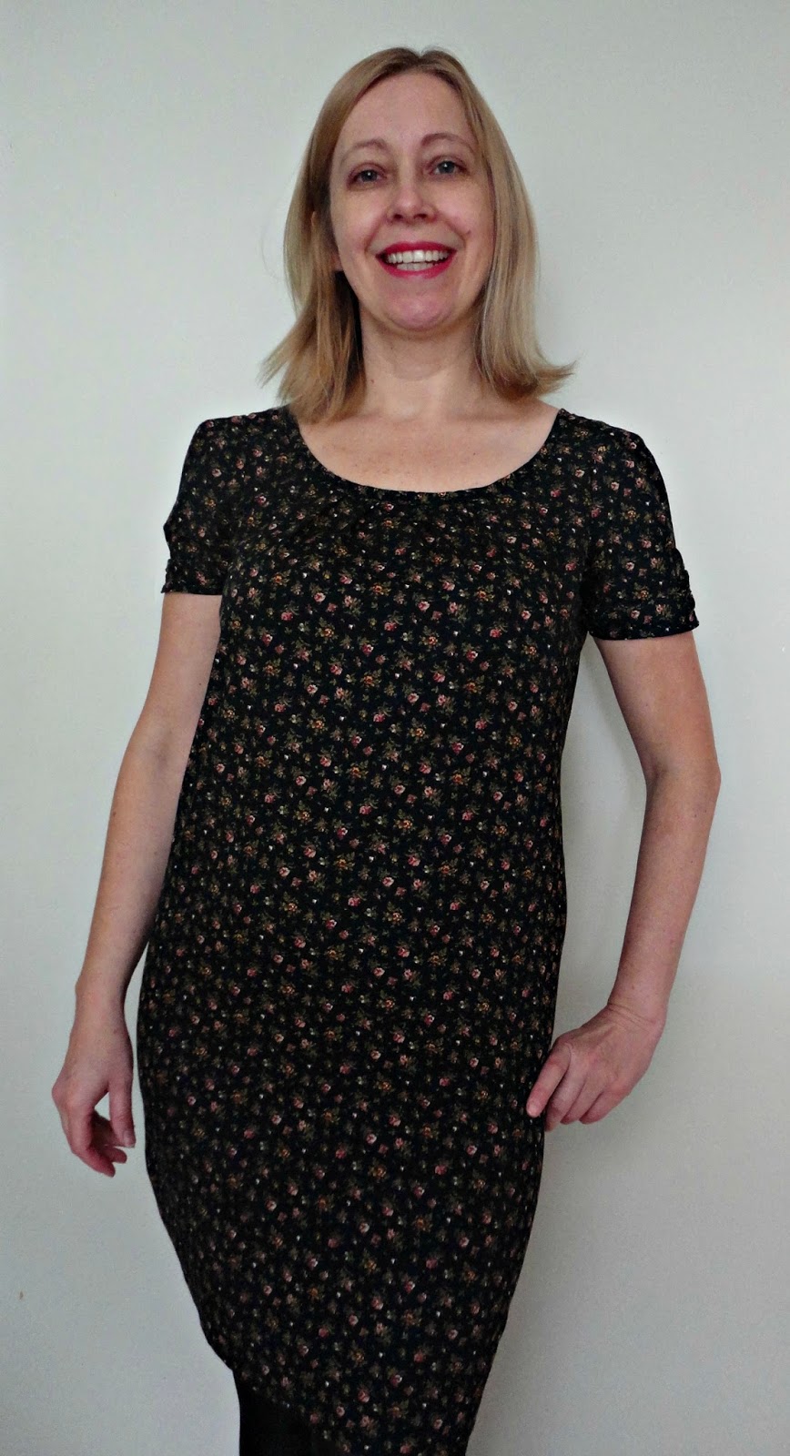 The Stylish Stitcher: My first ever dress - New Look 6022