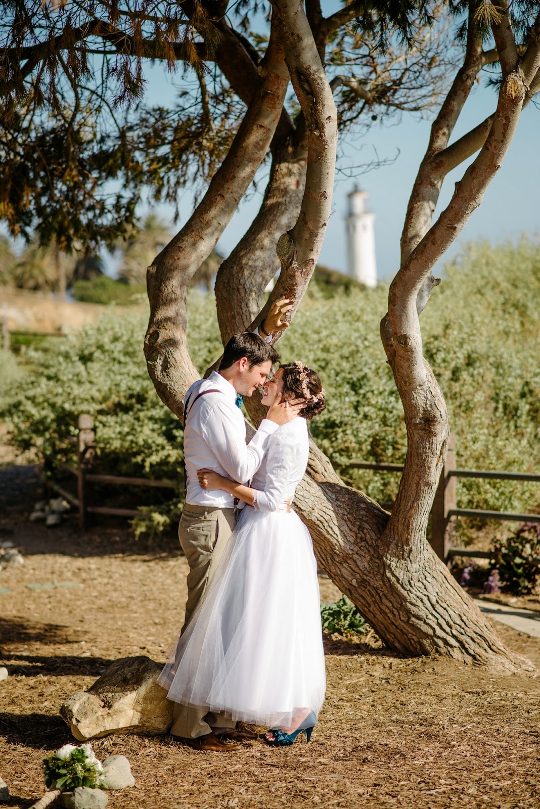 Transition From Being Engaged to Married Through Pictures | lvoe, kat.