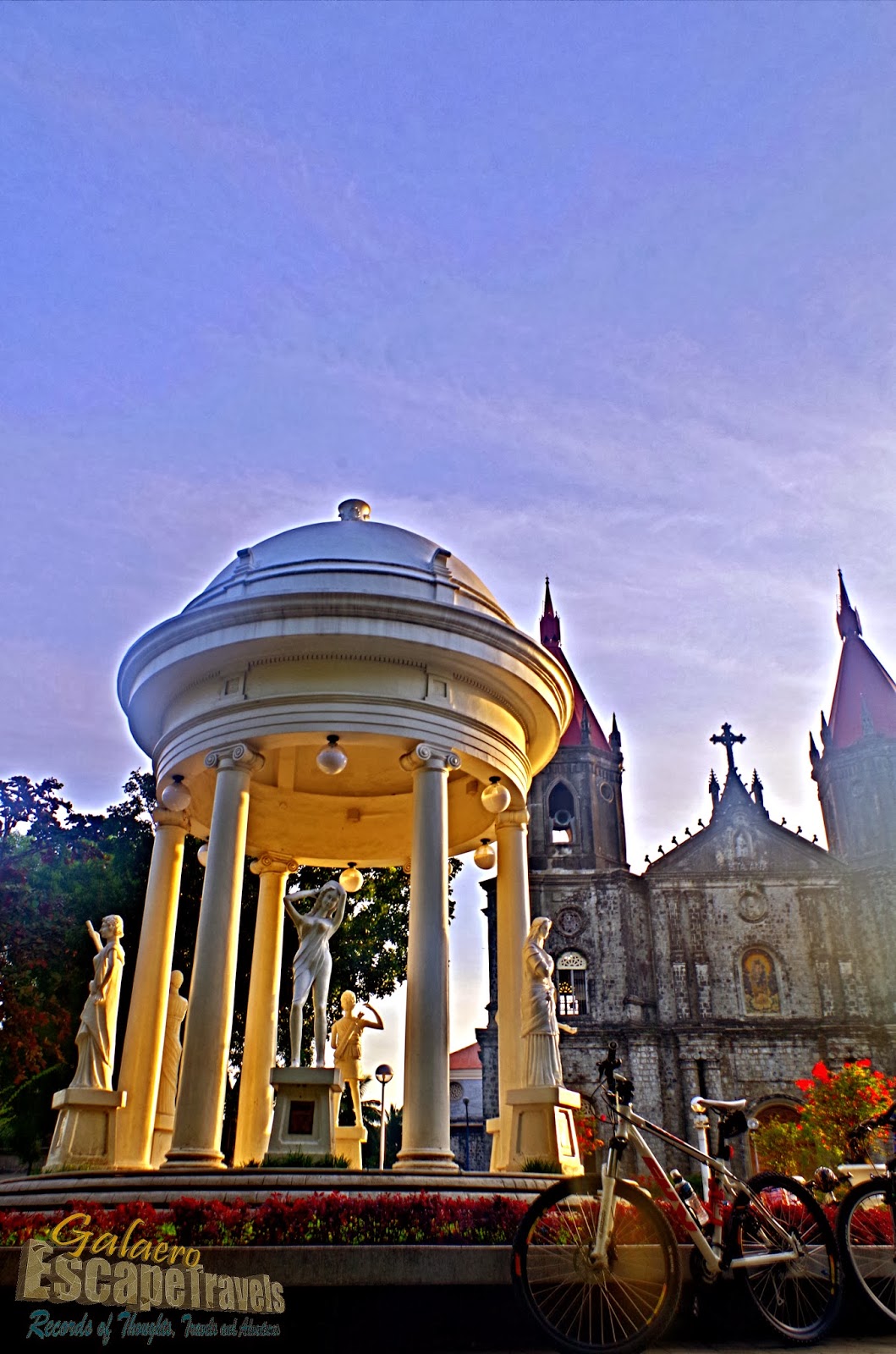 GalaeroEscapeTravels: Molo Church