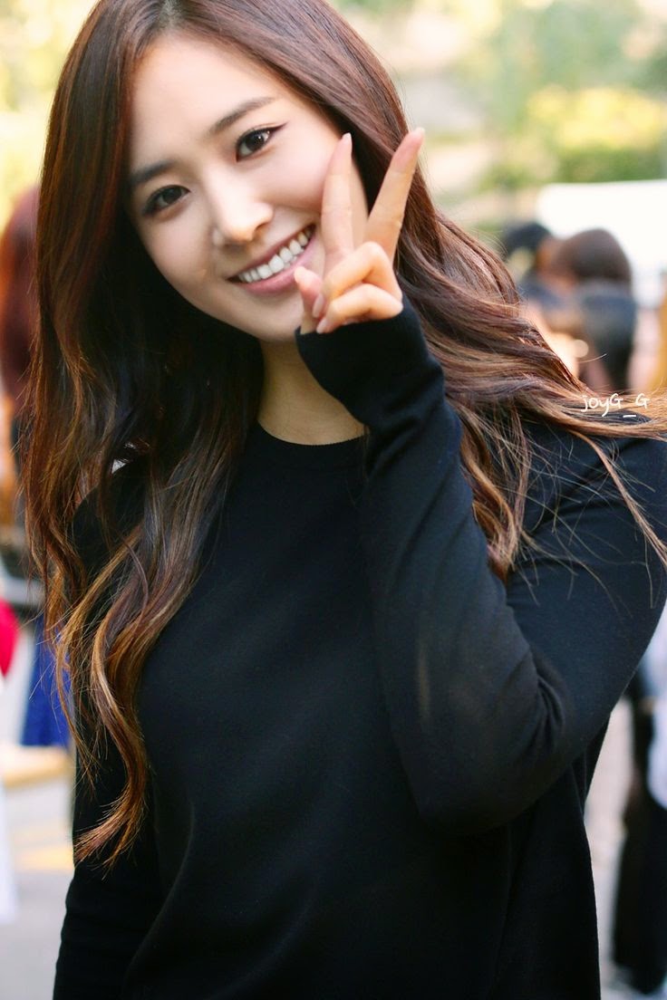 Voshow's Blogger: K-pop Queen SNSD (Yu Ri)