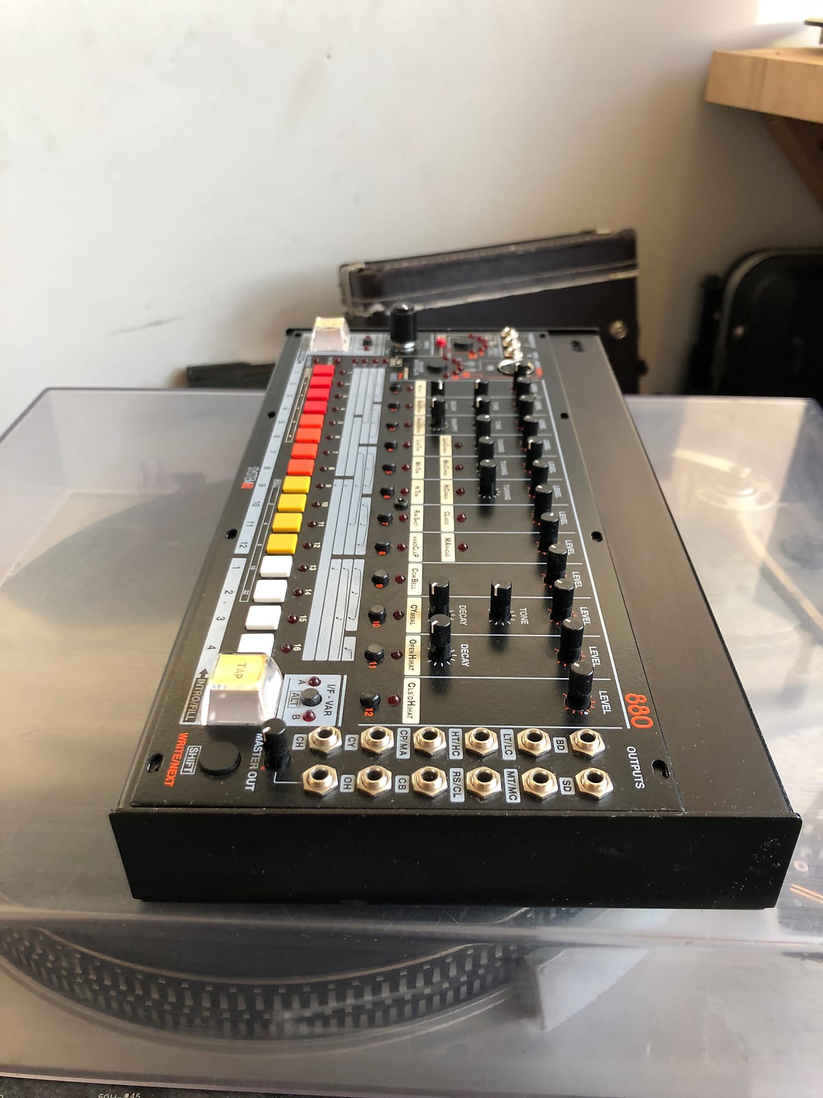 MATRIXSYNTH: System 80 Minisystem 880 analog eurorack 808 clone in case