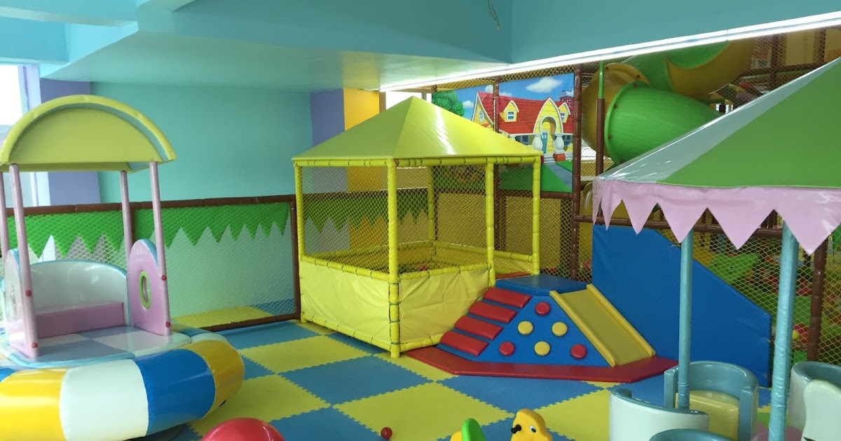 Ally's In Wonderland: Zoom Park's Indoor Playground