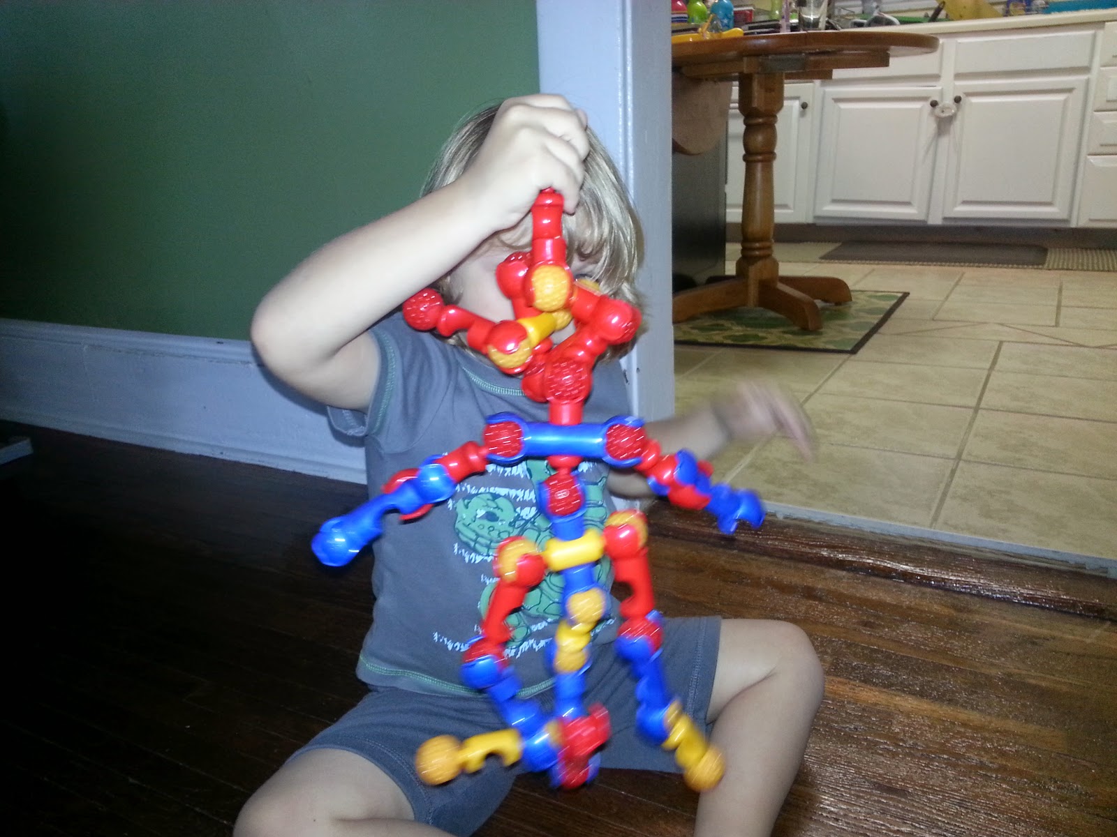 Kids Get Creative with ZOOB JR. Building Sets #Review - Mommy's Block Party