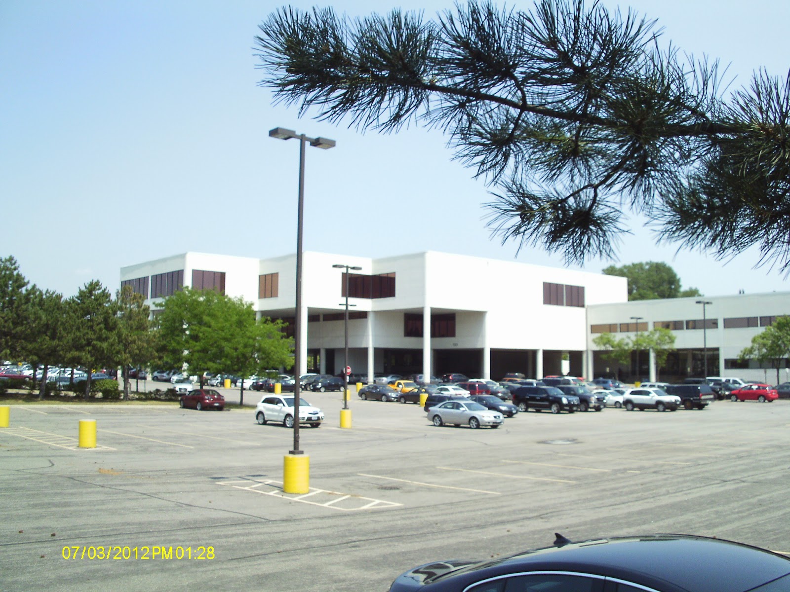 Every Library I Can: 17. Hennepin County, Southdale