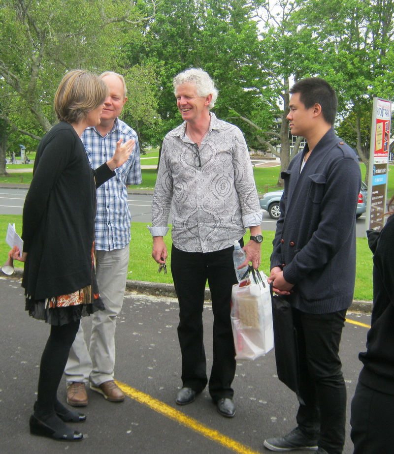 Diary of a bereaved mother, 丧儿记,: 丧失儿子的母亲的一本传记: David Lye Morris: Hold ...